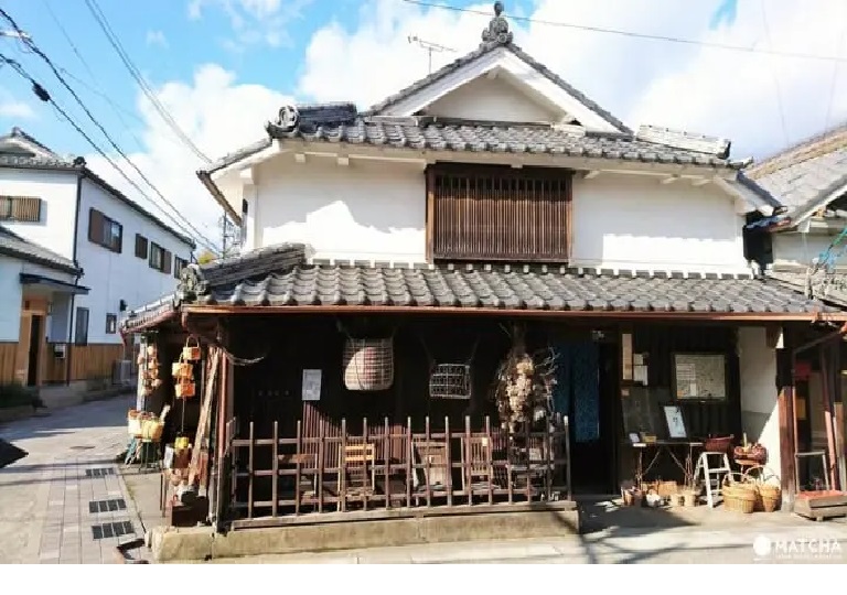 A Stroll Through The 400-Year-Old Castle Town Of Tamba-Sasayama ...