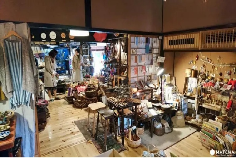 A Stroll Through The 400-Year-Old Castle Town Of Tamba-Sasayama ...